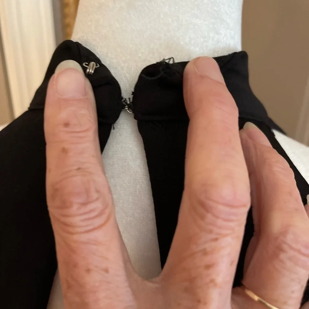 Xtraordinary | Dresses | Xtraordinary Little Black Dress With Open ...
